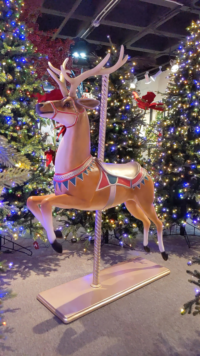 XM20134 CAROUSEL REINDEER ON STD – Green Import Limited